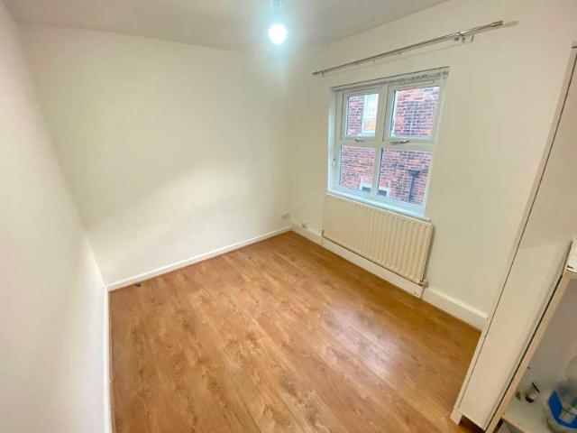 1 Bedroom Flat