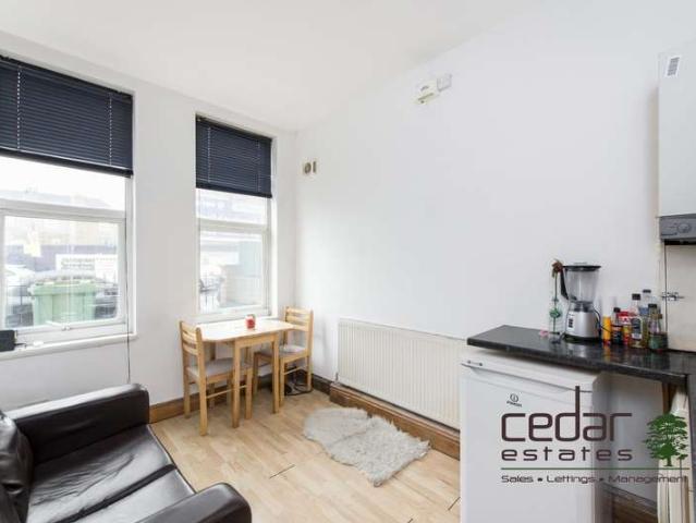 1 Bedroom Flat