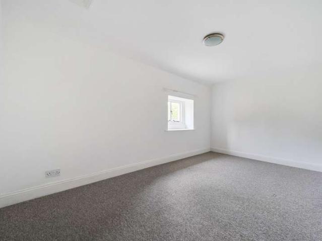 1 Bedroom Flat