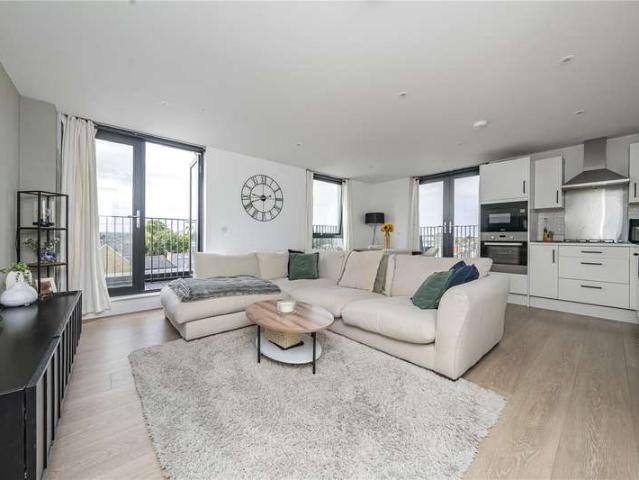 1 Bedroom Flat