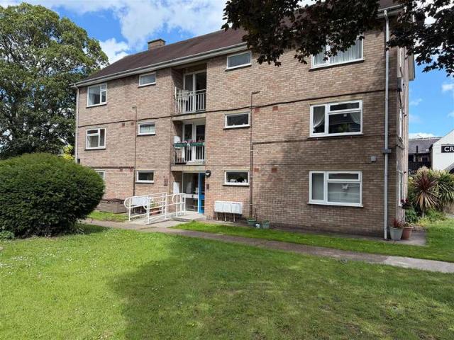 1 Bedroom Flat