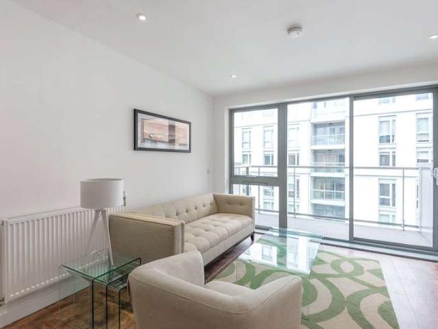 1 Bedroom Flat