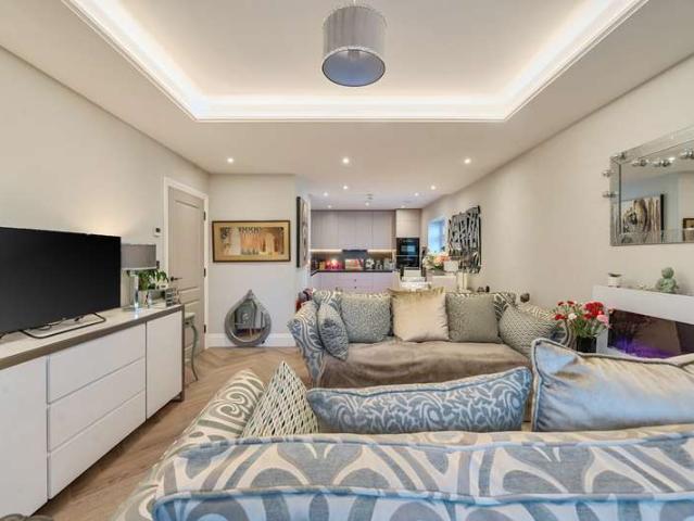 1 Bedroom Flat