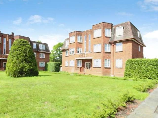 1 Bedroom Flat