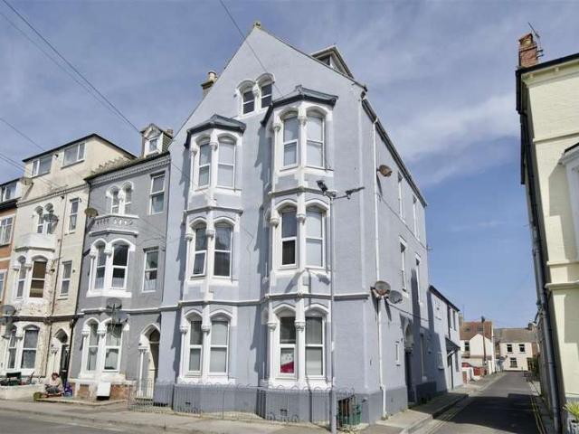 1 Bedroom Flat