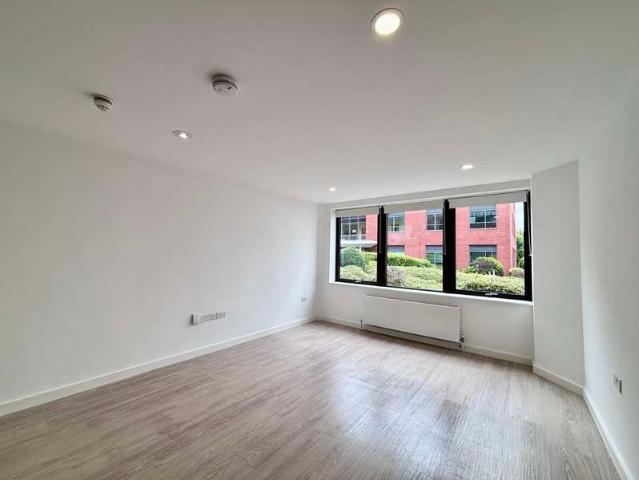 1 Bedroom Flat