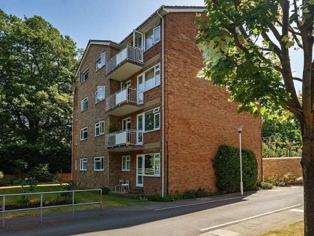 1 Bedroom Flat