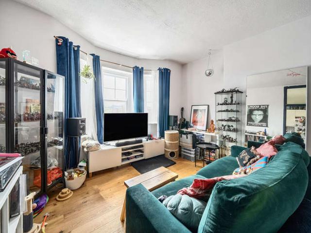 1 Bedroom Flat