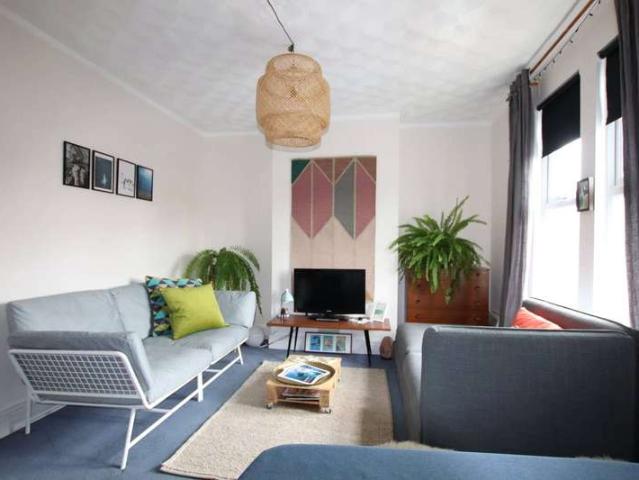 1 Bedroom Flat