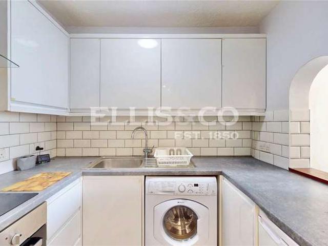 1 Bedroom Flat