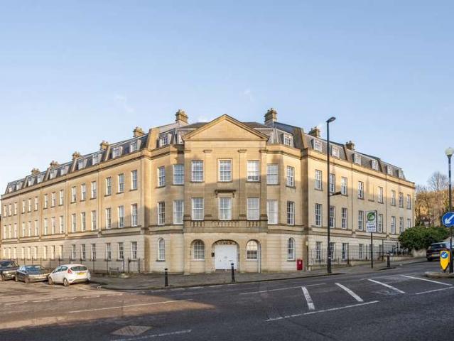 1 Bedroom Flat