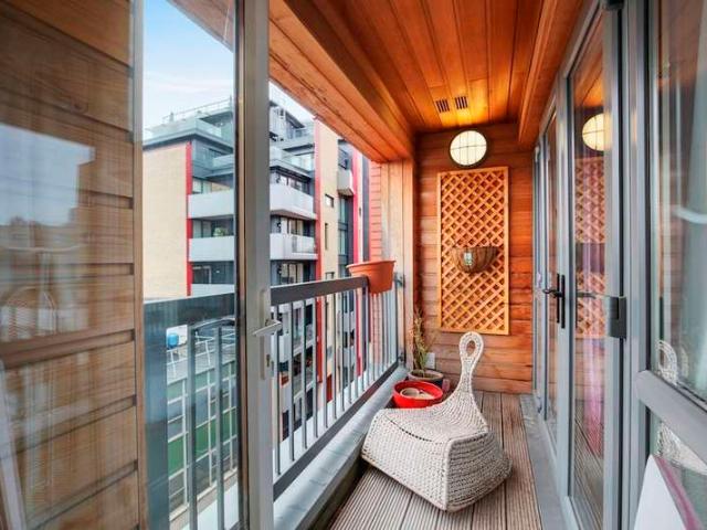 1 Bedroom Flat