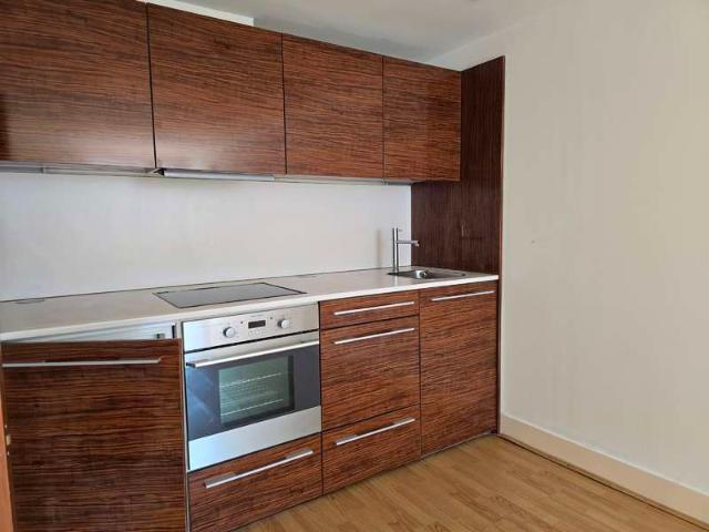 1 Bedroom Flat