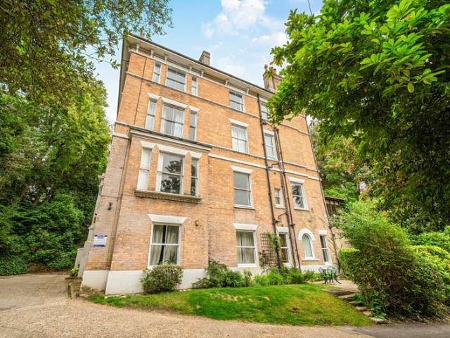 1 Bedroom Flat