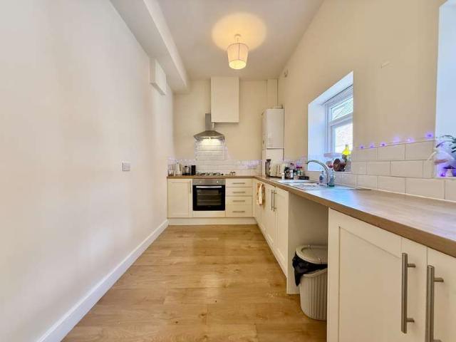 1 Bedroom Flat