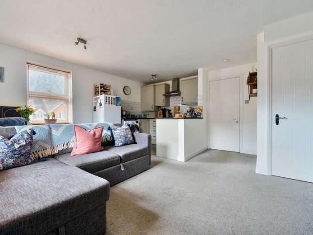 1 Bedroom Flat