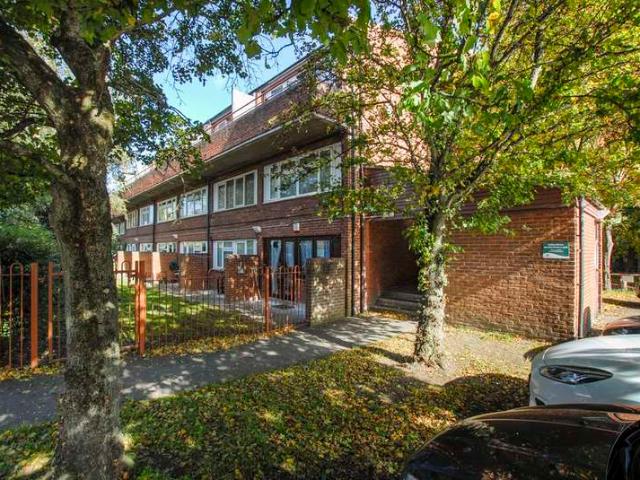 1 Bedroom Flat