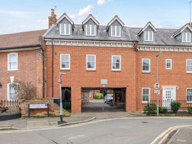 1 Bedroom Flat