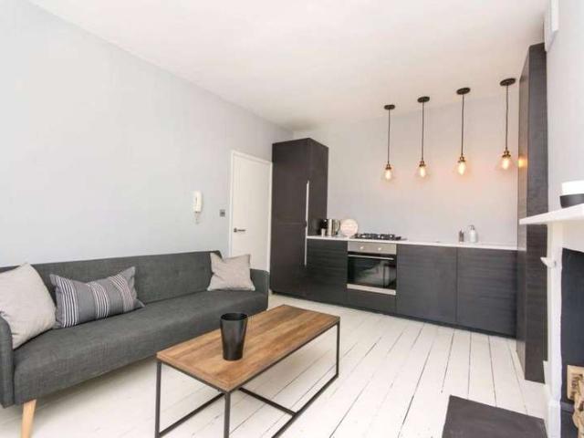 1 Bedroom Flat