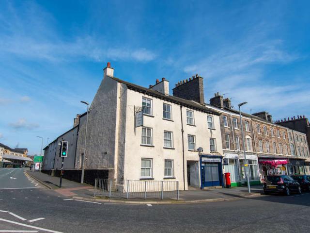 1 Bedroom Flat