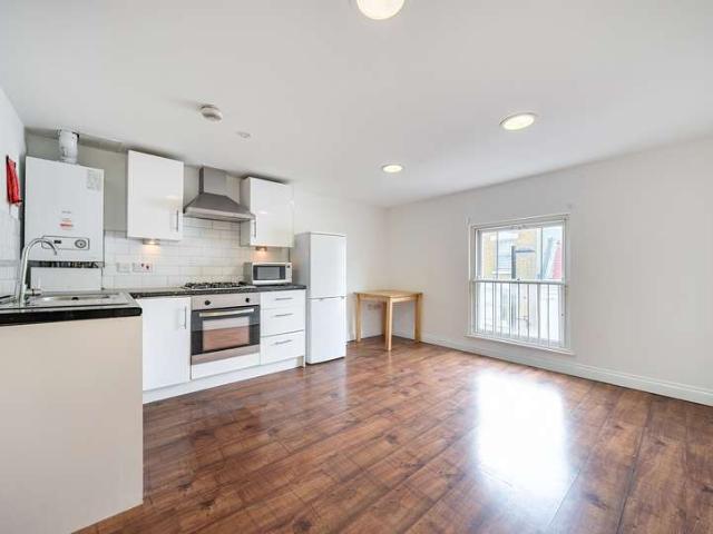 1 Bedroom Flat