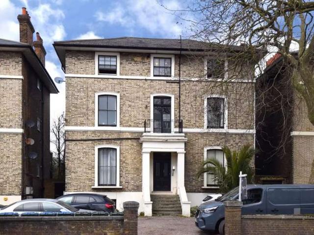 1 Bedroom Flat