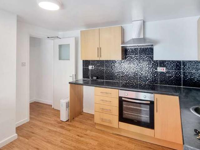 1 Bedroom Flat
