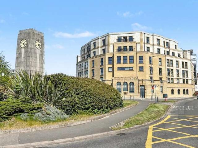 1 Bedroom Flat