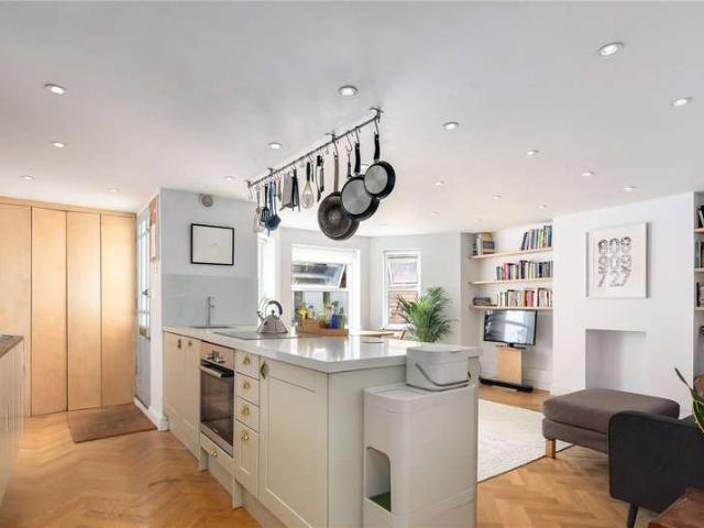 1 Bedroom Flat