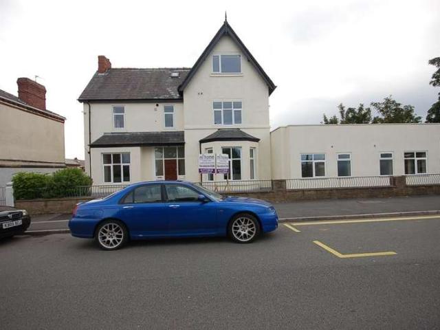 1 Bedroom Flat