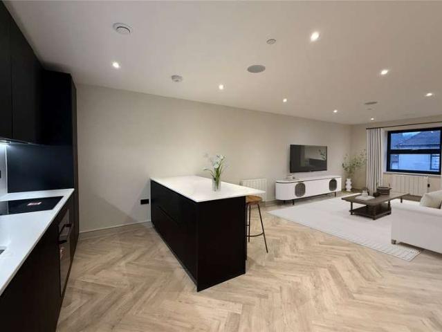 1 Bedroom Flat