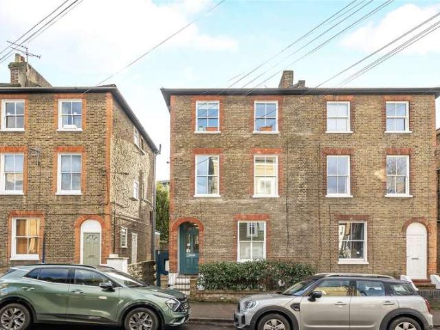 1 Bedroom Flat