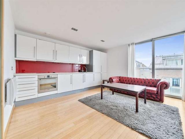 1 Bedroom Flat