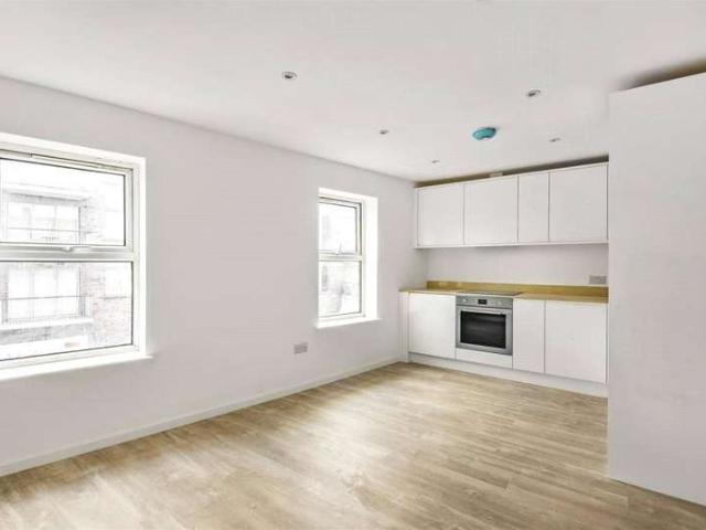 1 Bedroom Flat