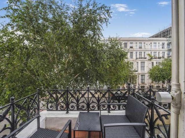 1 Bedroom Flat