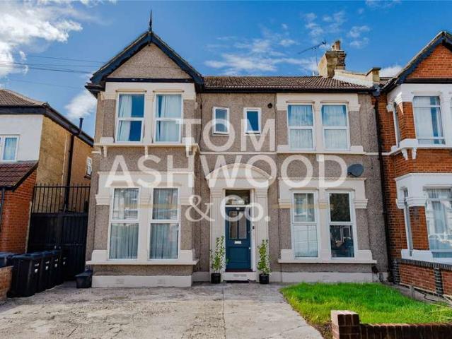 1 Bedroom Flat