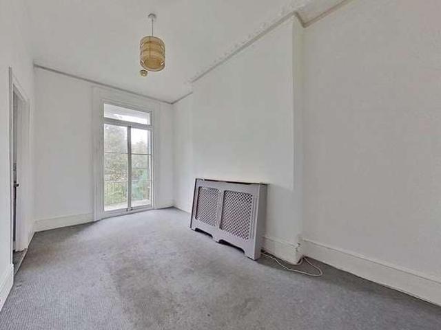 1 Bedroom Flat