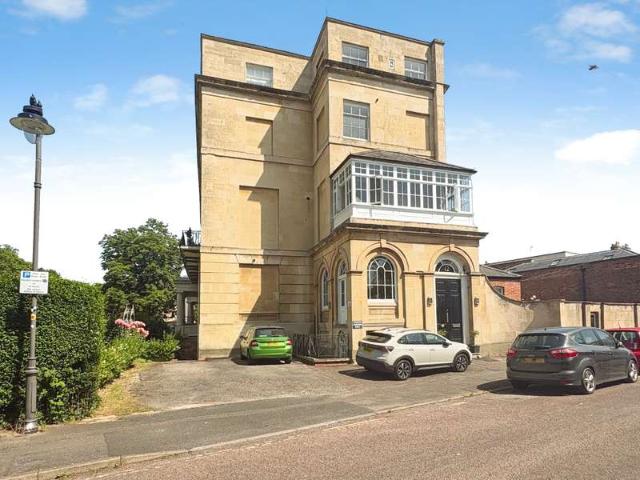 1 Bedroom Flat