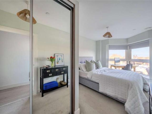 1 Bedroom Flat