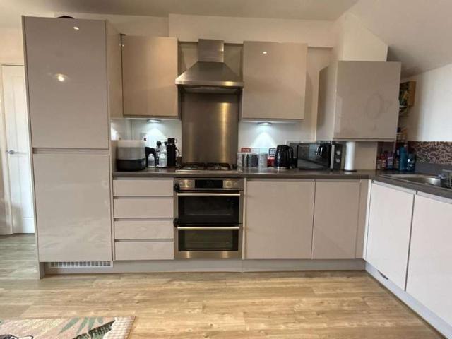 1 Bedroom Flat