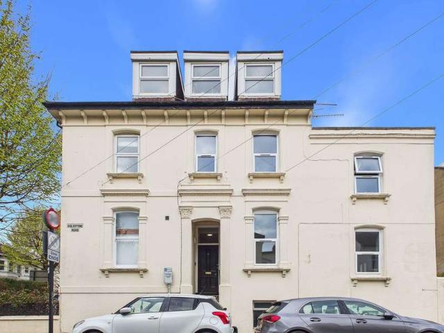 1 Bedroom Flat