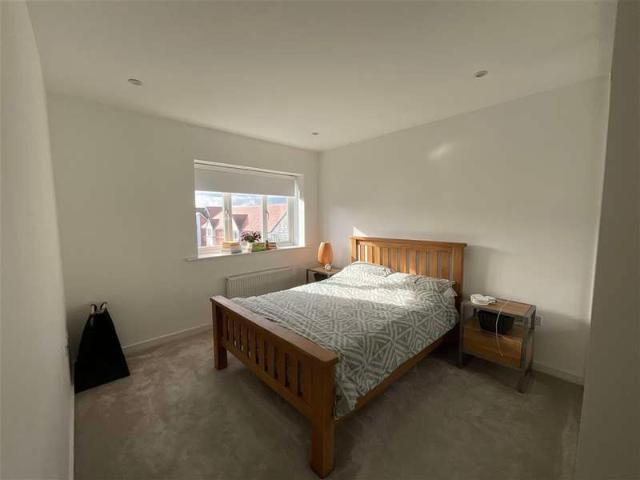 1 Bedroom Flat