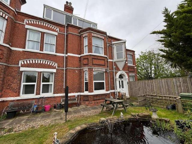 1 Bedroom Flat