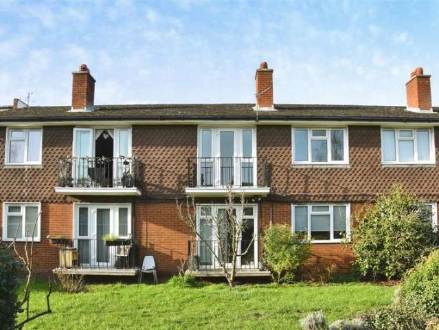 1 Bedroom Flat