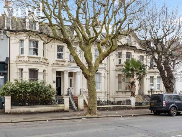 1 Bedroom Flat