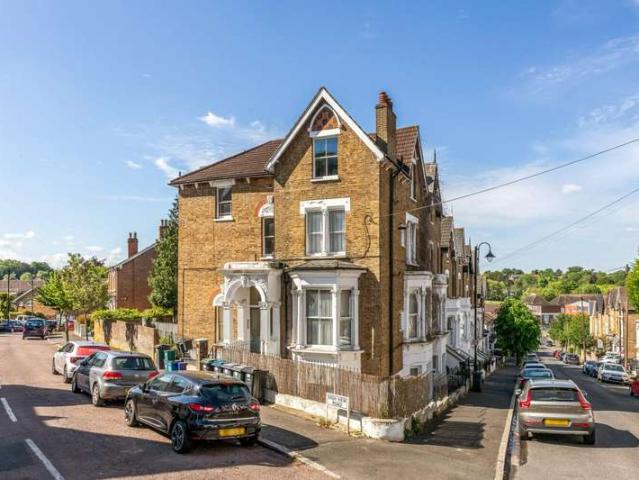 1 Bedroom Flat