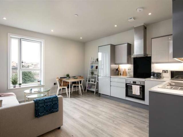 1 Bedroom Flat
