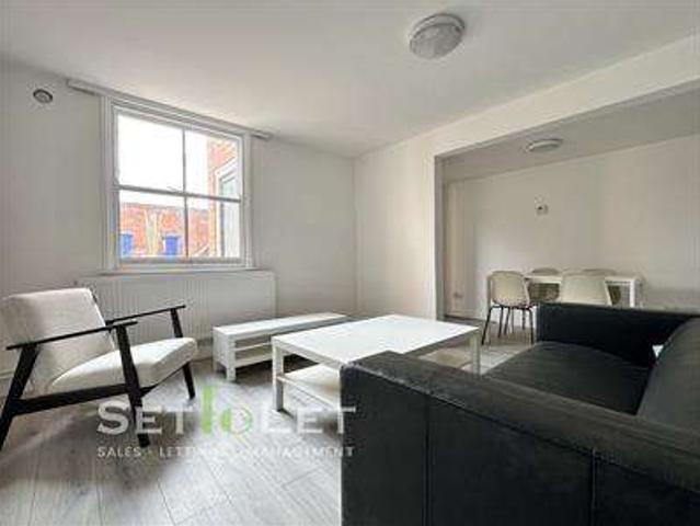 1 Bedroom Flat