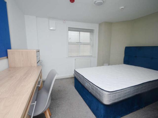 1 Bedroom Flat