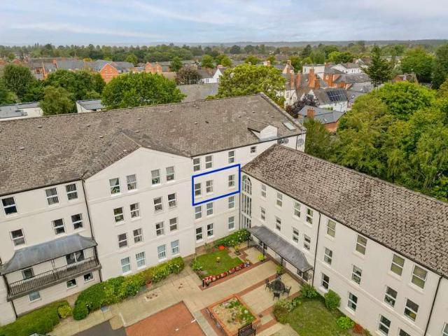 1 Bedroom Flat